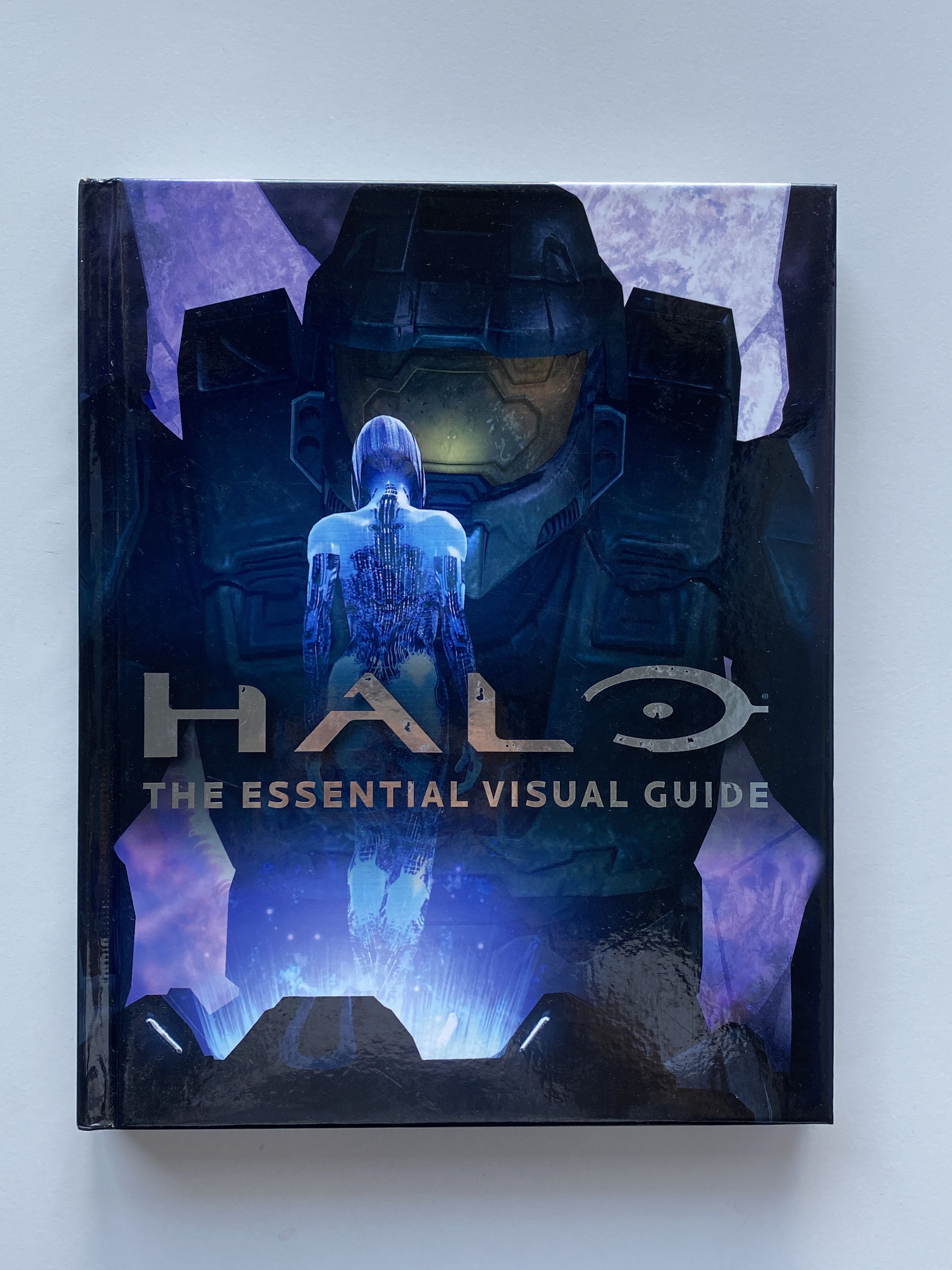 Halo the essential visual guide, Hobbies & Toys, Books & Magazines ...