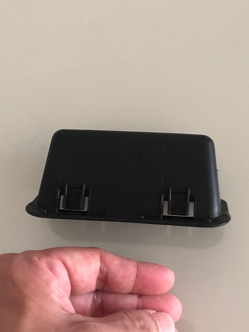 Honda Vezel rear bonnet handler, Car Accessories, Accessories on Carousell