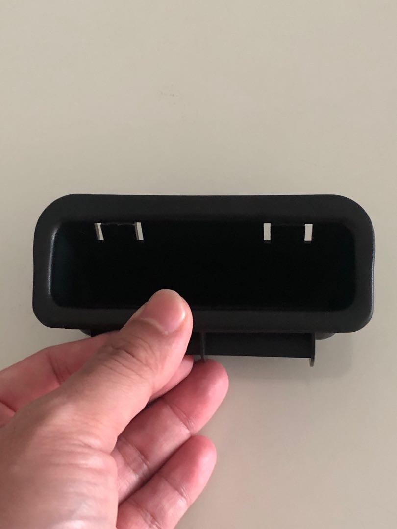 Honda Vezel rear bonnet handler, Car Accessories, Accessories on Carousell