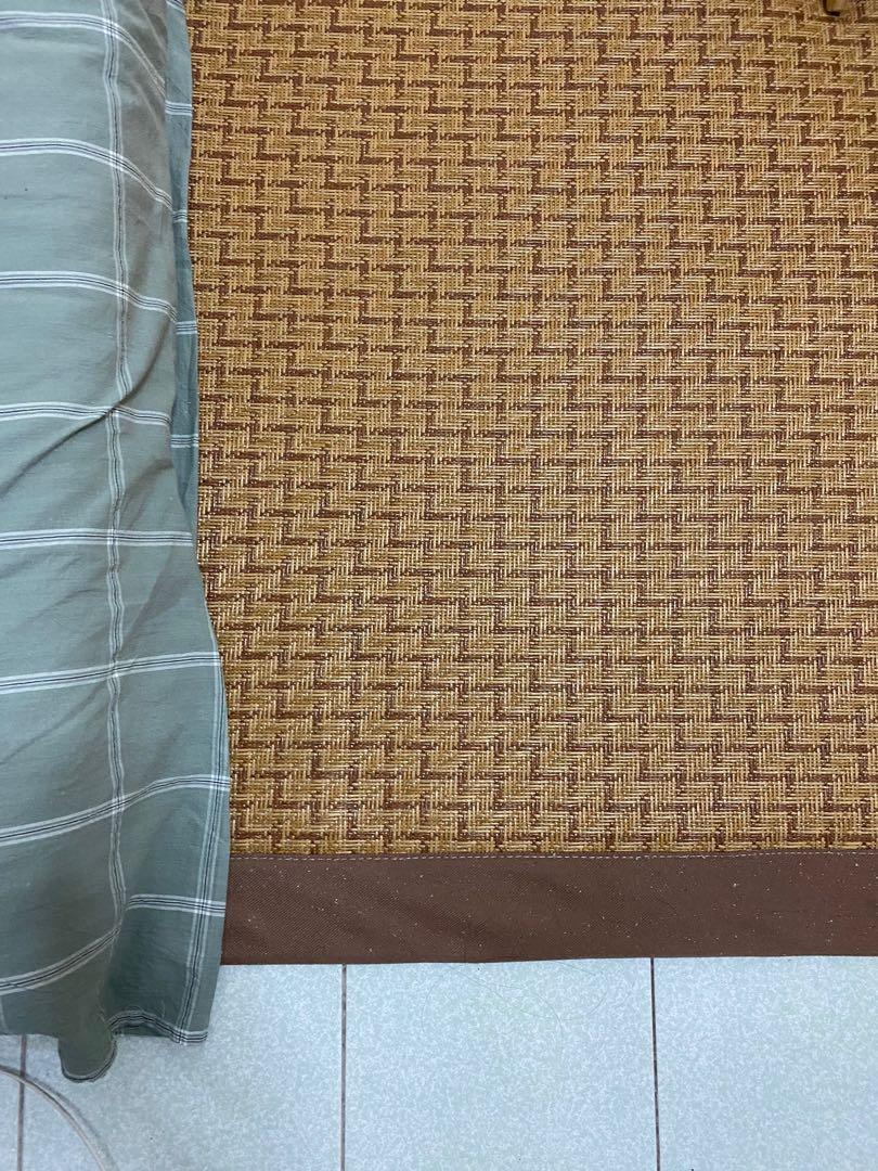 Japanese muji style rug carpet, Furniture & Home Living, Home Decor ...