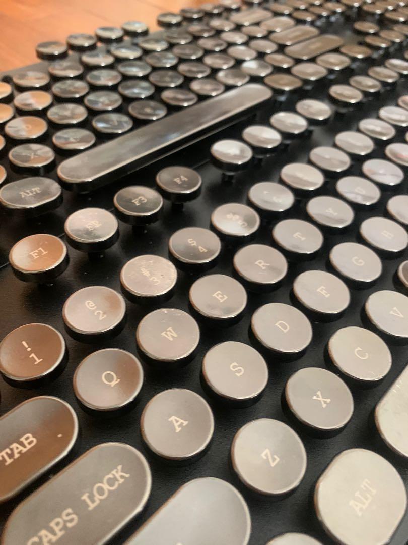 Metal Typewriter Circular Keycaps, Computers & Tech, Parts ...