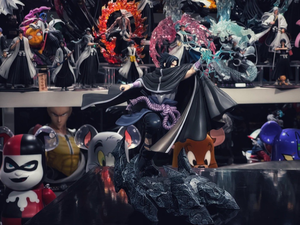 MH Studio - Uchiha Sasuke, Hobbies & Toys, Collectibles & Memorabilia ...