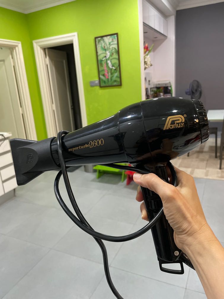 Parlux Hair Dryer 2600, Beauty & Personal Care, Hair on Carousell