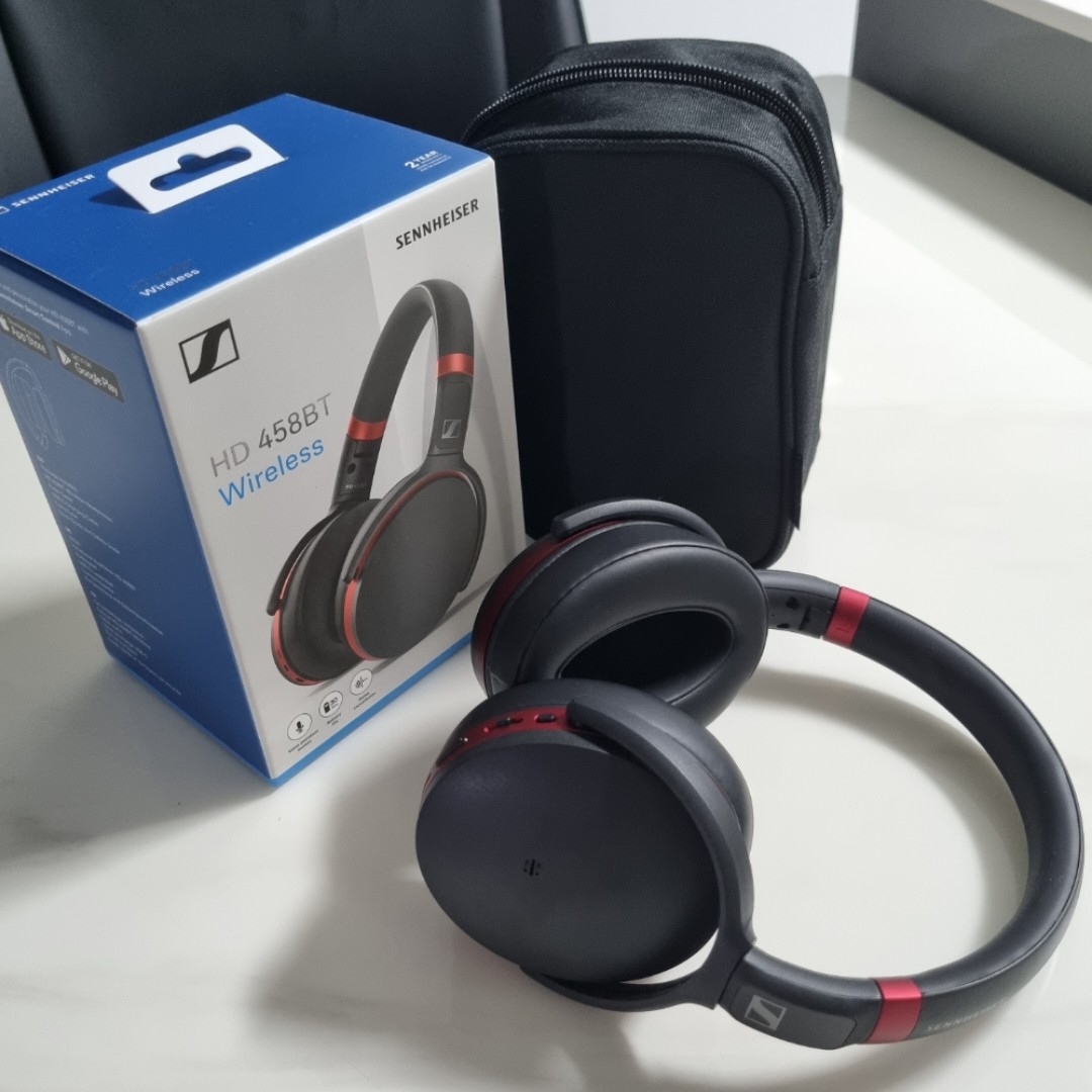 Sennheiser Wireless Headphone, Audio, Headphones & Headsets on Carousell