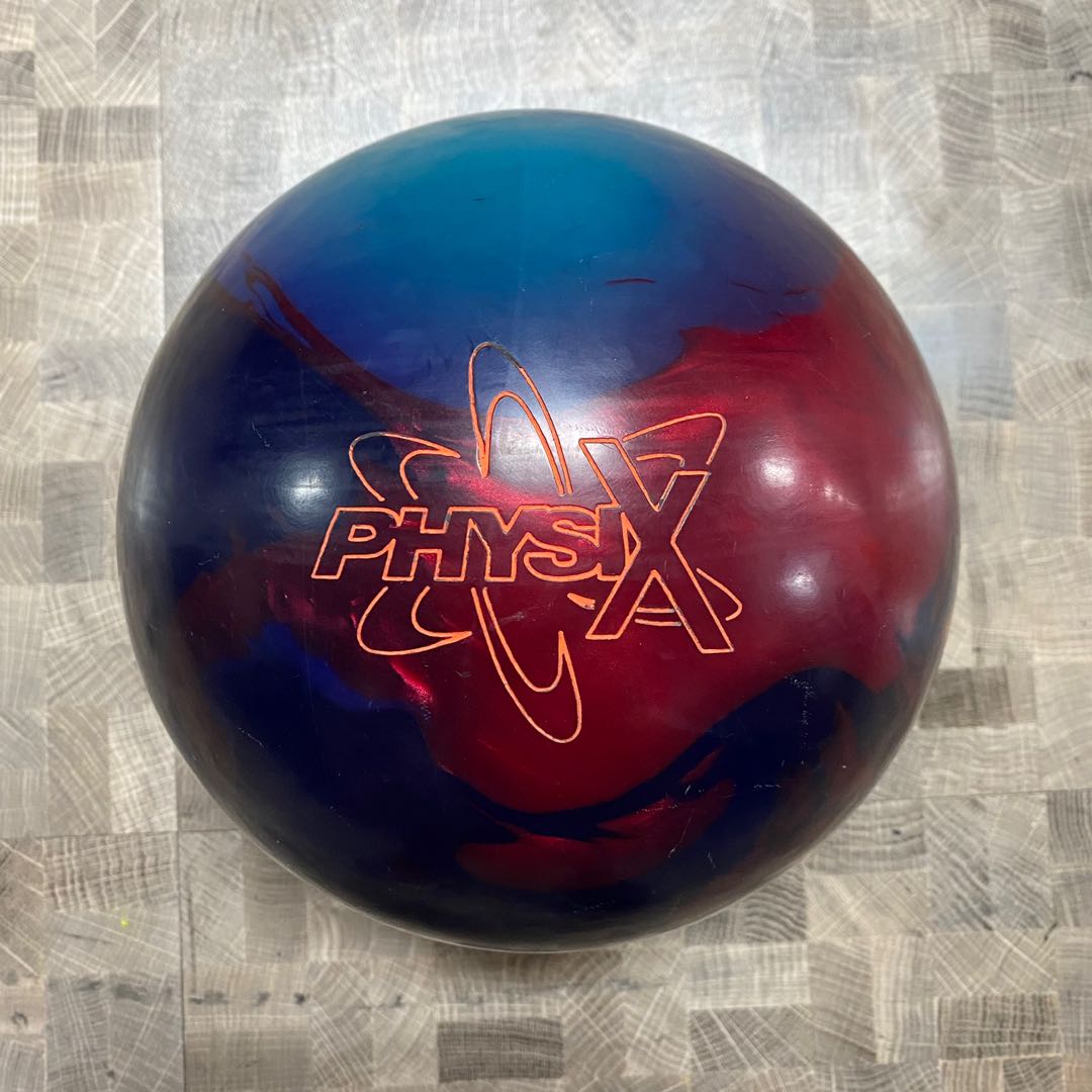 Storm Physix bowling ball, Sports Equipment, Sports & Games, Billiards ...