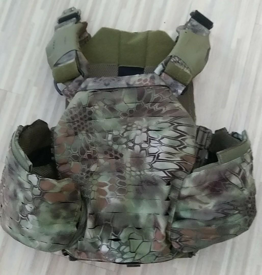 TMC first spear strandhogg SAPI cut plate carrier mandrate pattern, 運動 ...