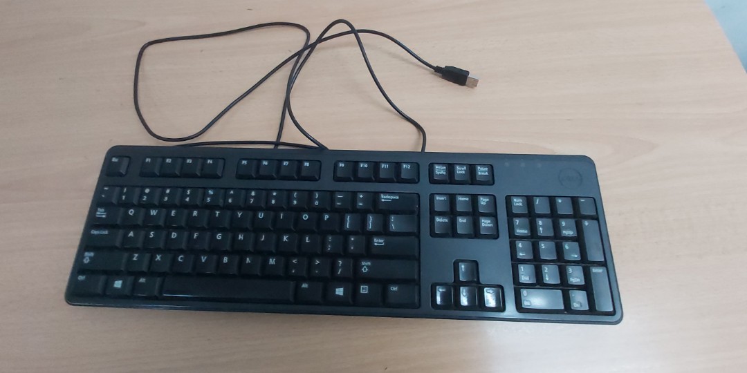 Used like new excellent condition computer keyboard, Computers & Tech ...