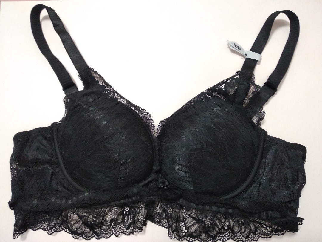 80A lace push up bra, Women's Fashion, New Undergarments & Loungewear ...