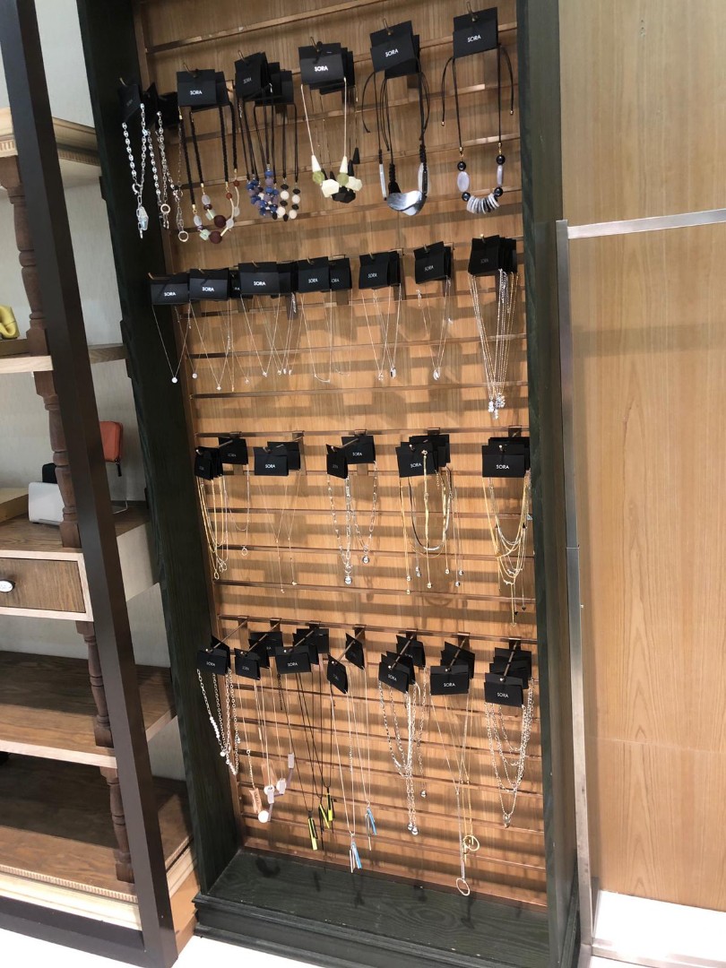 Accessories Display Rack, Furniture & Home Living, Furniture, Shelves ...