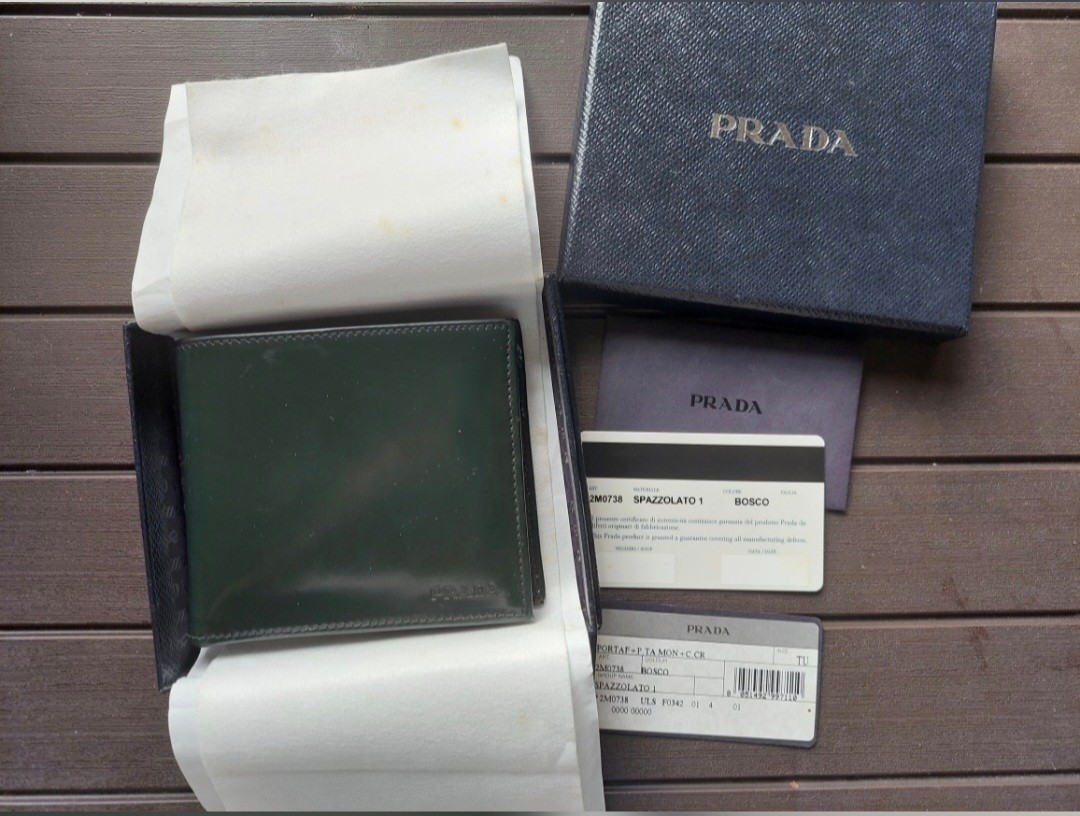 Authentic Prada Bifold Wallet, Men's Fashion, Watches & Accessories ...