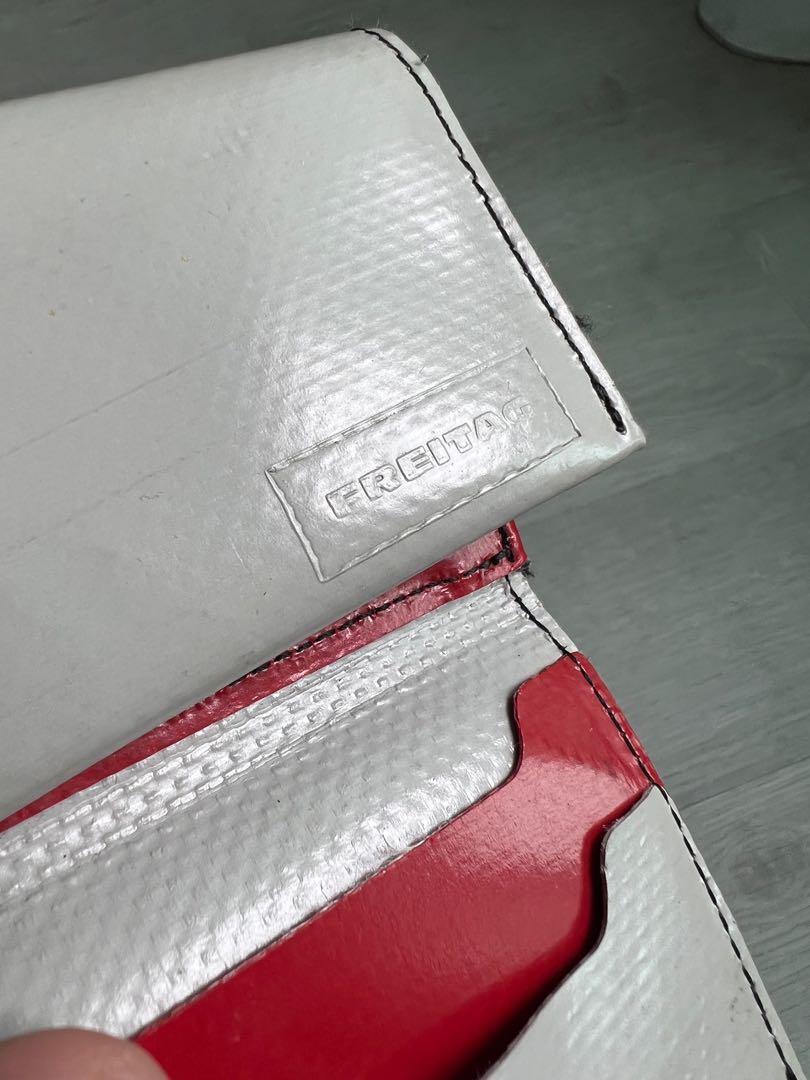 Freitag Brandon F54, Men's Fashion, Watches & Accessories, Wallets ...