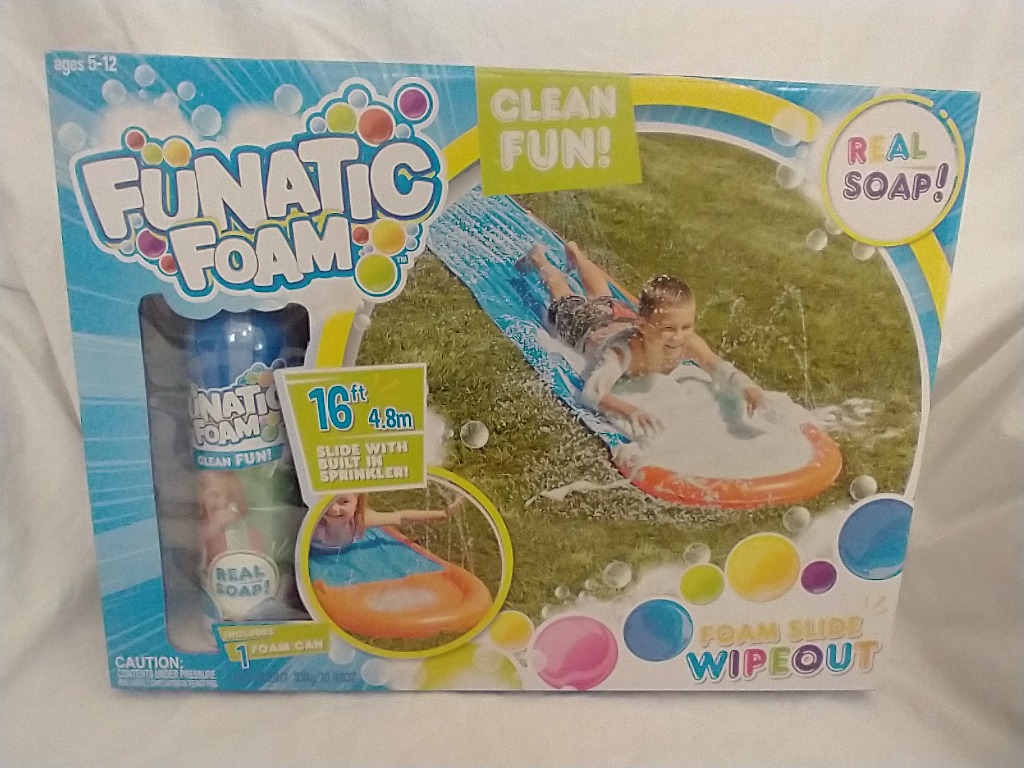 Funatic Foam Wipeout Water Slide 16ft NewUSA, Hobbies & Toys, Toys ...