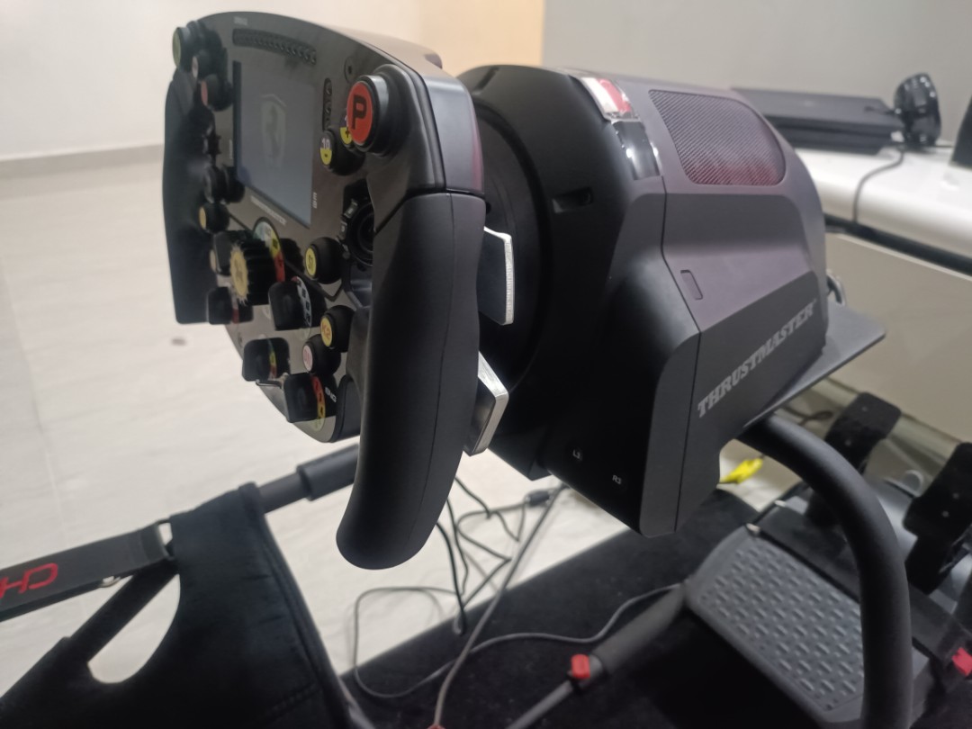 Thrustmaster F1 SF 1000 Ferrari (sharing only) tag Logitech racing ...