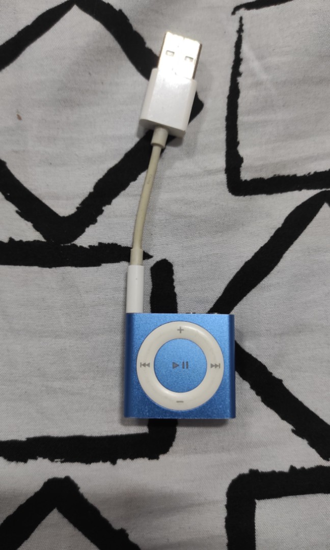 Ipod Shuffle 2gb, Audio, Portable Audio Accessories on Carousell