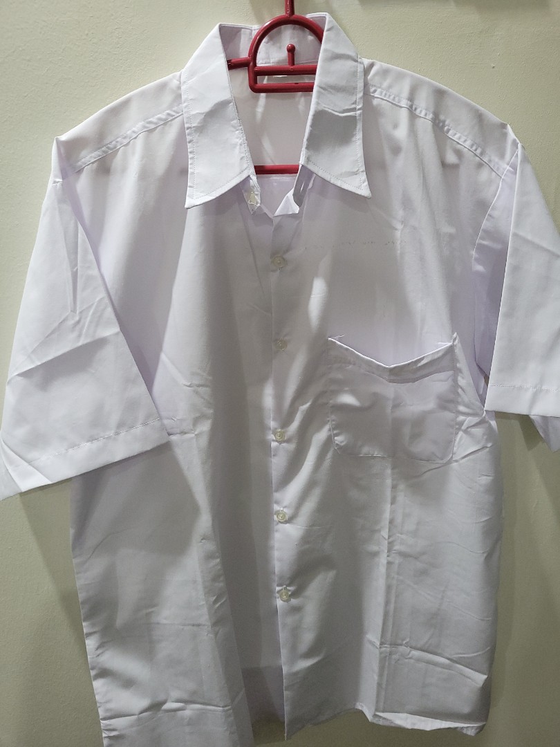 Kemeja Putih, Men's Fashion, Tops & Sets, Formal Shirts on Carousell