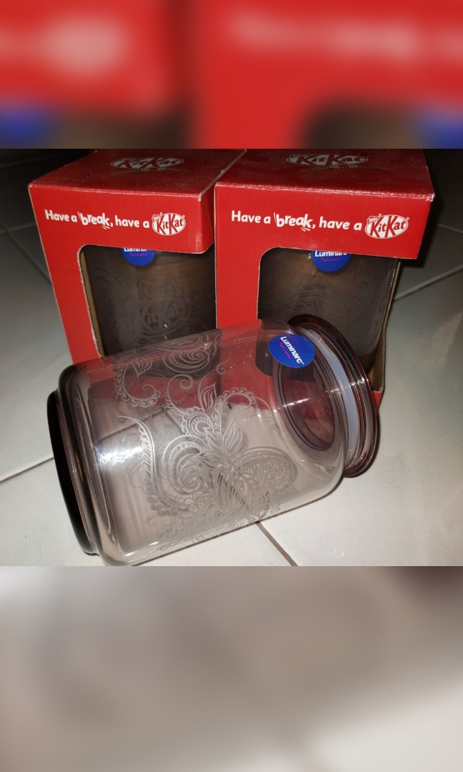 Limited Edition's KitKat Glass Jar!, Furniture & Home Living ...