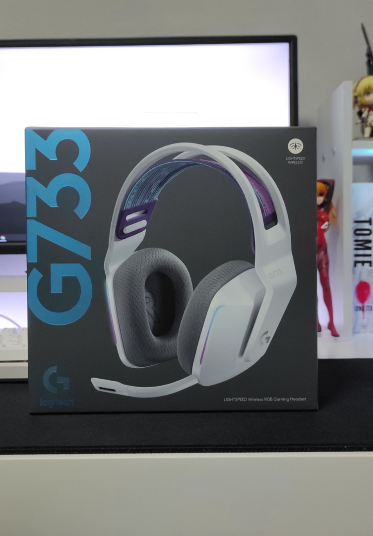 Logitech G733 Wireless Gaming Headset (FREE STAND INCLUDED), Audio ...