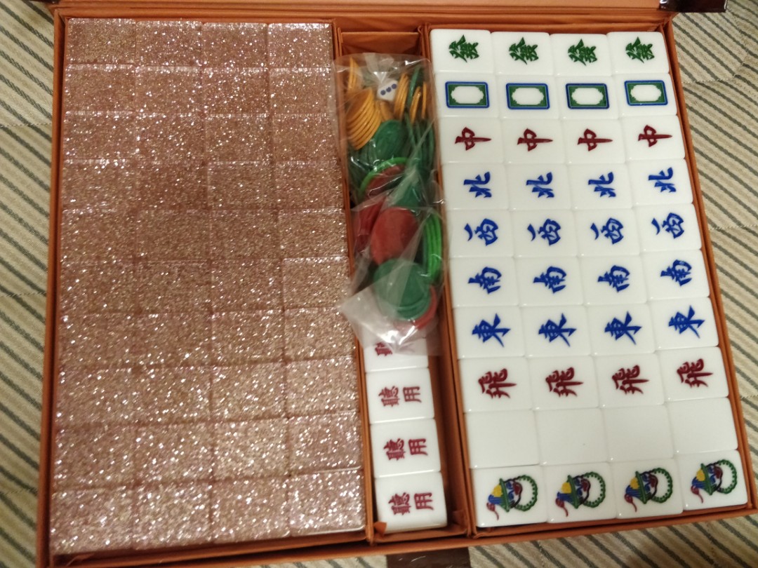 Mahjong Set A1 crystal, Hobbies & Toys, Toys & Games on Carousell