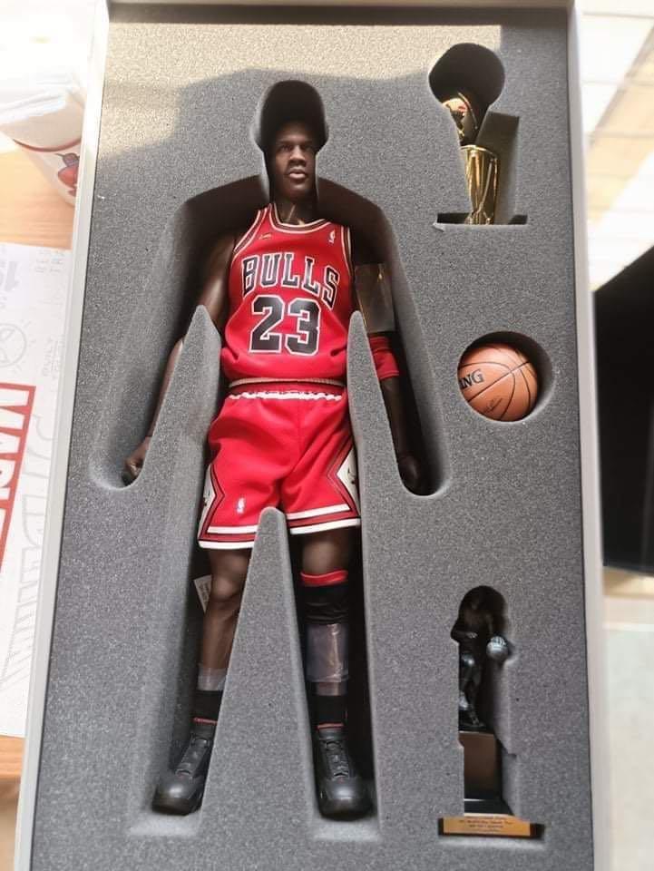 Michael Jordan collectible action figure, Hobbies & Toys, Memorabilia ...