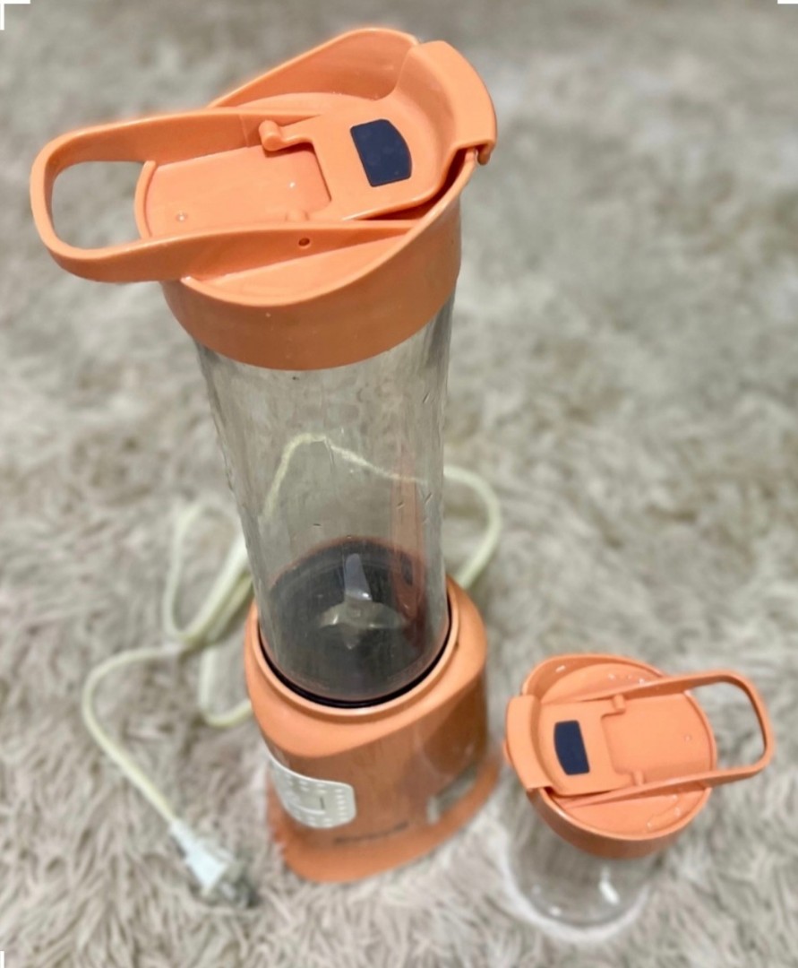 Original DOWELL Blender / Juicer, TV & Home Appliances, Kitchen ...