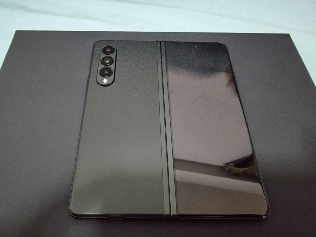 Samsung galaxy Z fold 3 - Phantom Green, Mobile Phones & Gadgets ...