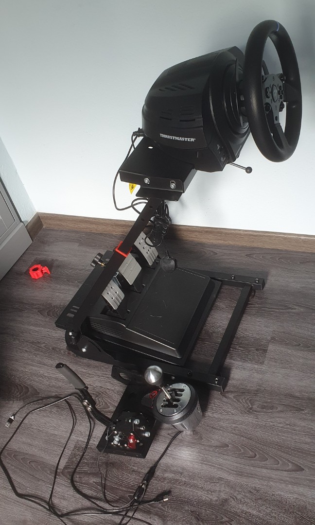 Thrustmaster Steering Wheel and Add-On Shifter, Video Gaming, Gaming ...