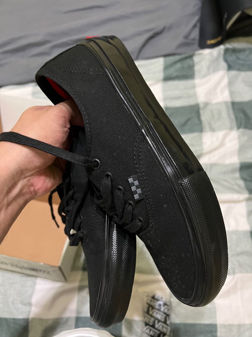 Vanz, Men's Fashion, Footwear, Sneakers on Carousell