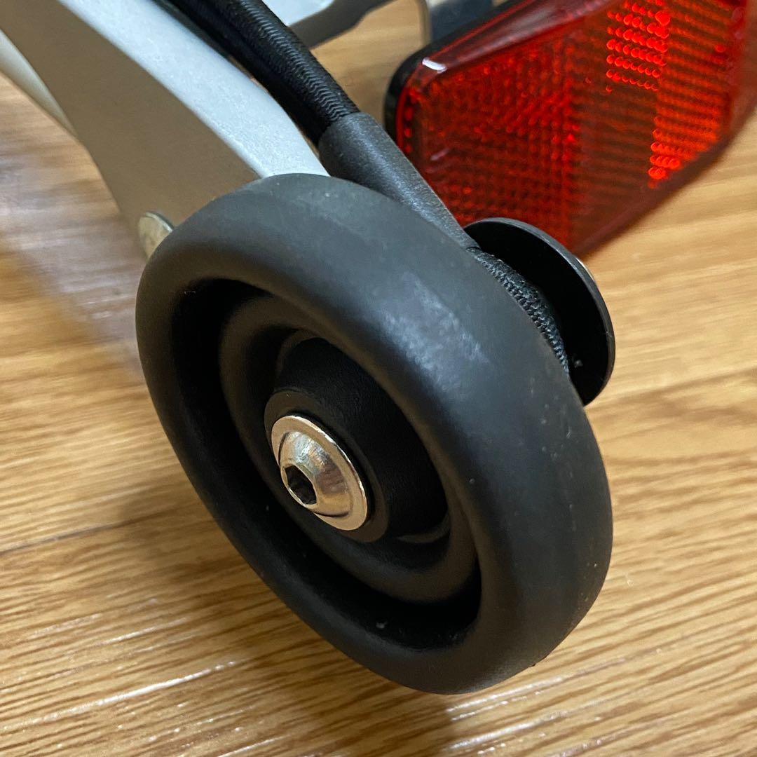 Brompton Original Rear Rack with Ezwheels Reflector, Sports Equipment ...