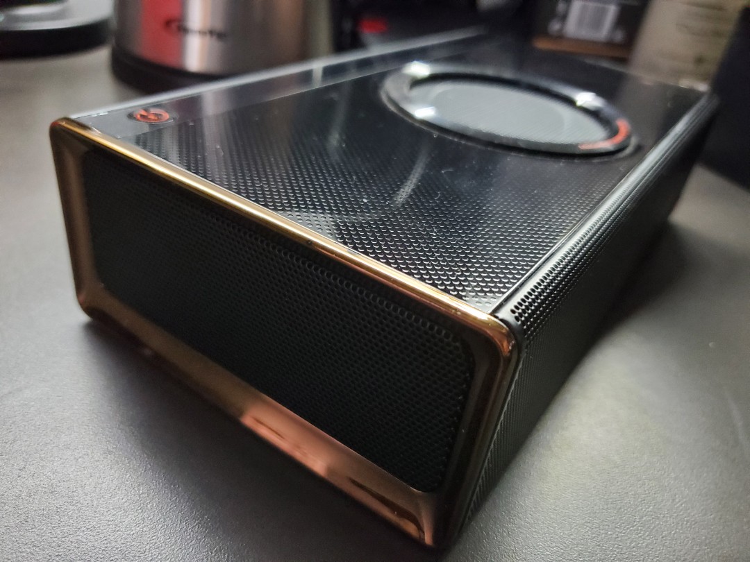 Creative IRoar PRO Bluetooth Speaker SB 1630 + Headset and Mic, Audio ...