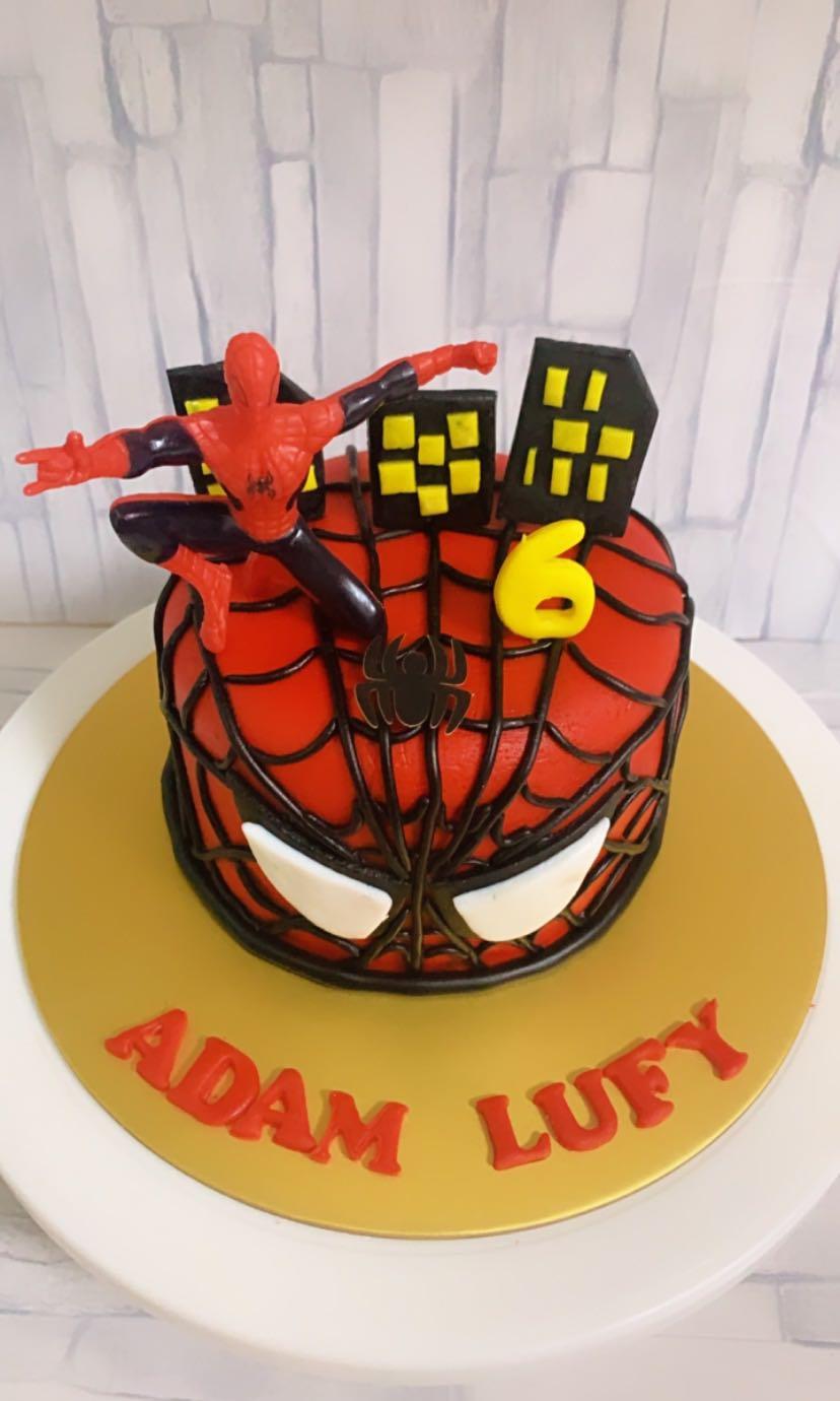 Halal customised spiderman cake, Food & Drinks, Homemade Bakes on Carousell
