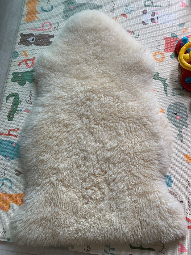IKEA Sheep Skin Ullerslev, Furniture & Home Living, Home Decor, Carpets ...