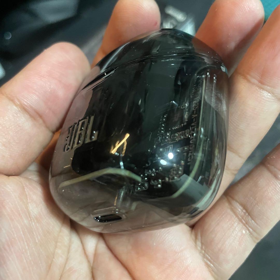 JBL Tune 225 TWS Ghost Black, Audio, Earphones on Carousell