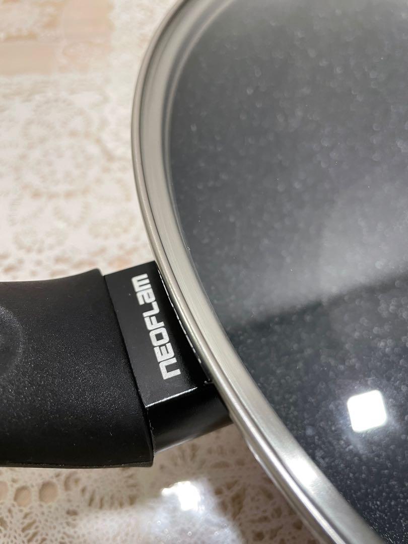 NEOFLAM Reverse Colour Marble 30cm Wokpan with Ecolon Ceramic Coating ...