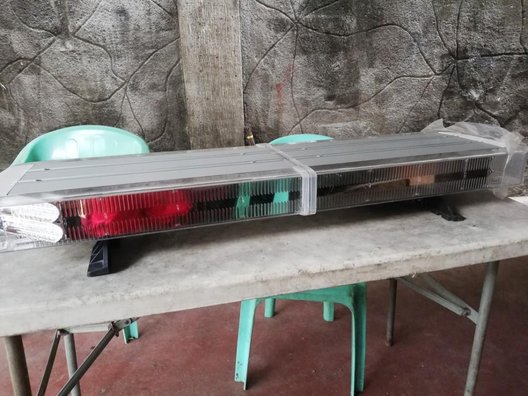 Whelen Freedom IV series lightbar, Car Parts & Accessories, Other ...