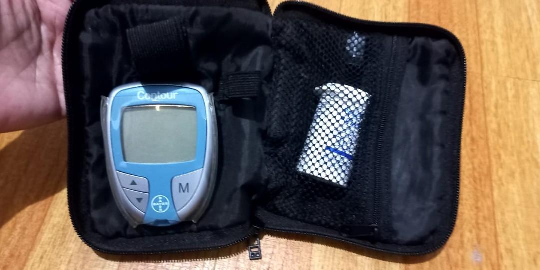 BAYER GLUCOMETER, Health & Nutrition, Health Monitors & Weighing Scales ...