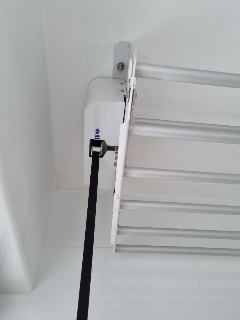 HDB Retractable Laundry Rack, Furniture & Home Living, Bathroom ...