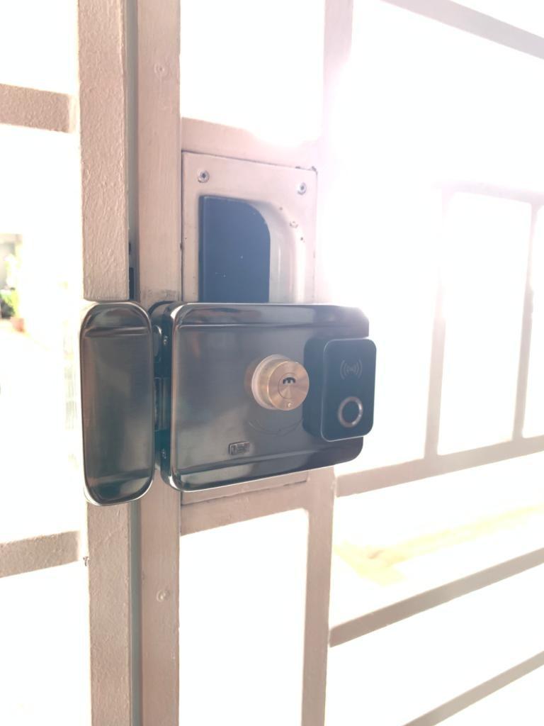 Infinite GRL-3 Gate Lock with Bluetooth, Fingerprints, RFID Card Unlock ...