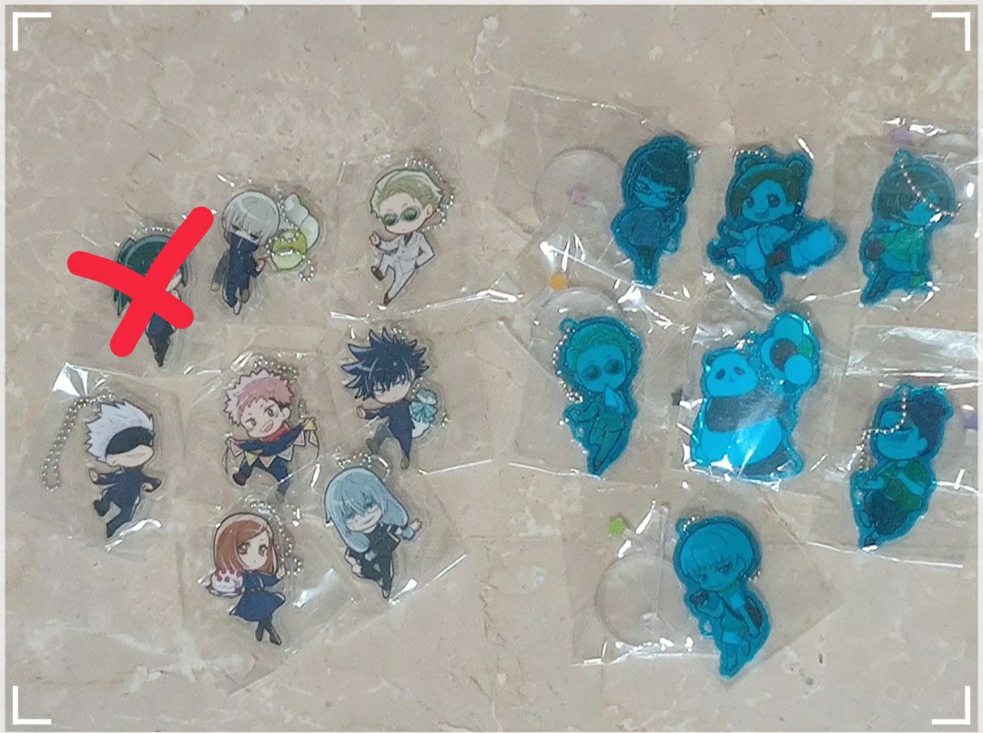 (Clearance) Jujutsu Kaisen Decora Acrylic Keychain Stand JJK, Hobbies ...