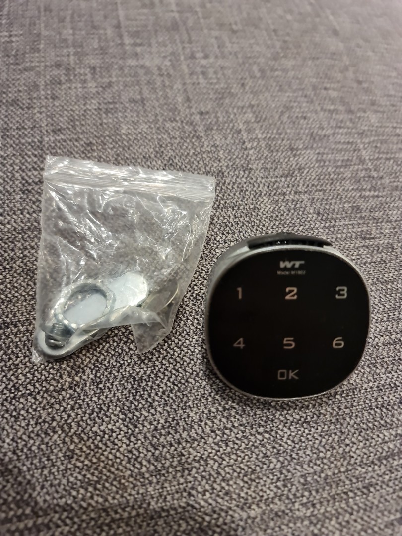 Letterbox digital lock, Everything Else on Carousell