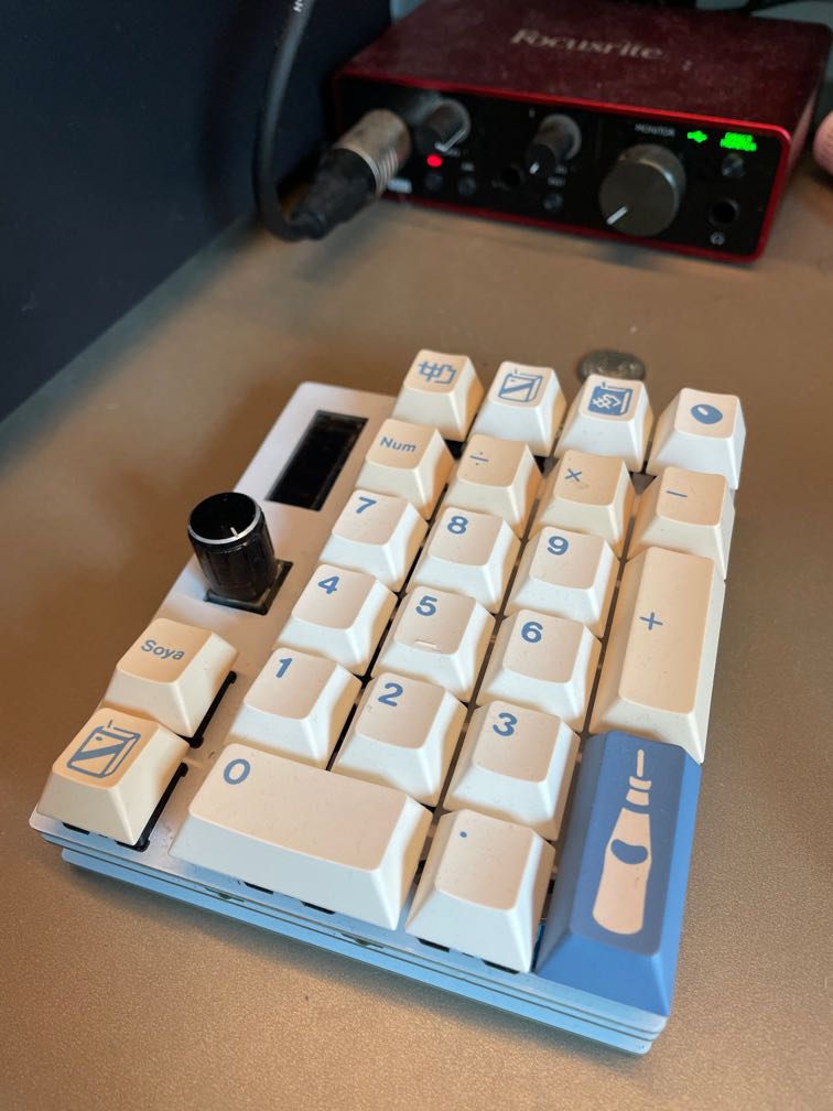 Murphpad Macropad - White, Computers & Tech, Parts & Accessories, Computer Keyboard on Carousell