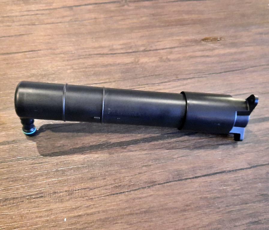 New Headlight Washer Nozzle Headlamp Washers Jet for Porsche Cayenne 08 ...