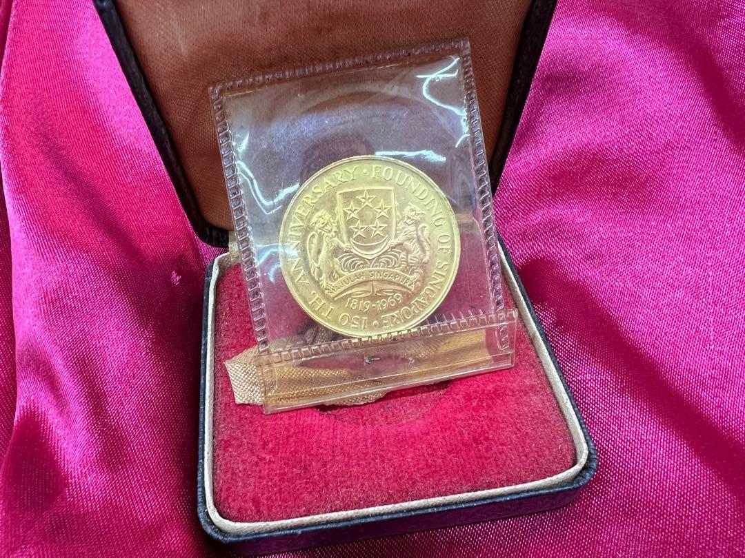 Singapore 150 gold coin, Hobbies & Toys, Memorabilia & Collectibles ...