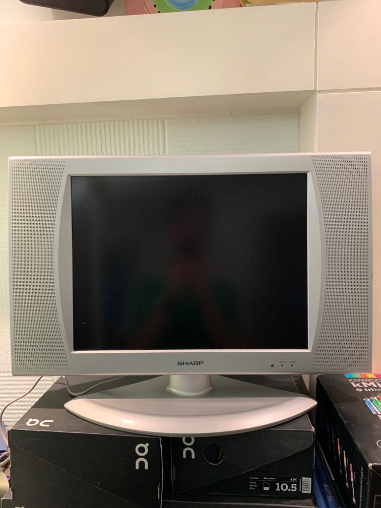 Sharp 20” LCD TV LC-20SH4H, 家庭電器, 電視 & 其他娛樂, 電視 - Carousell