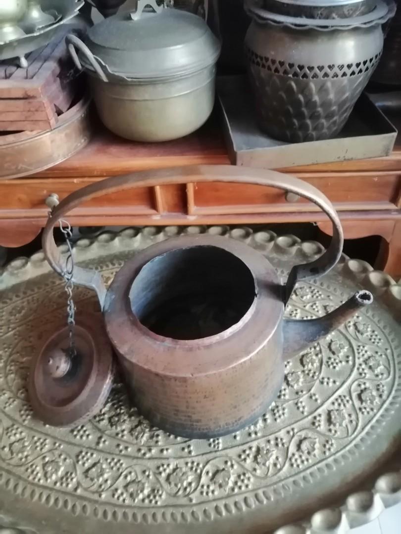 Teko Tembaga Merah, Furniture & Home Living, Home Decor, Vases ...