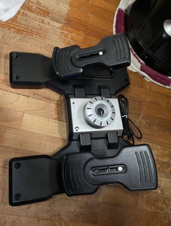 Thrustmaster Hotas Warthog - Logitech G Pro flight rudder pedals, Video ...