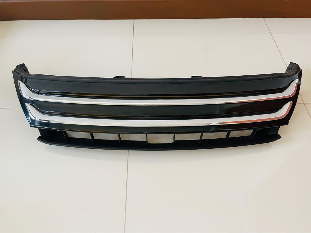 Toyota Harrier Front Grill with Light, Car Accessories, Accessories on ...