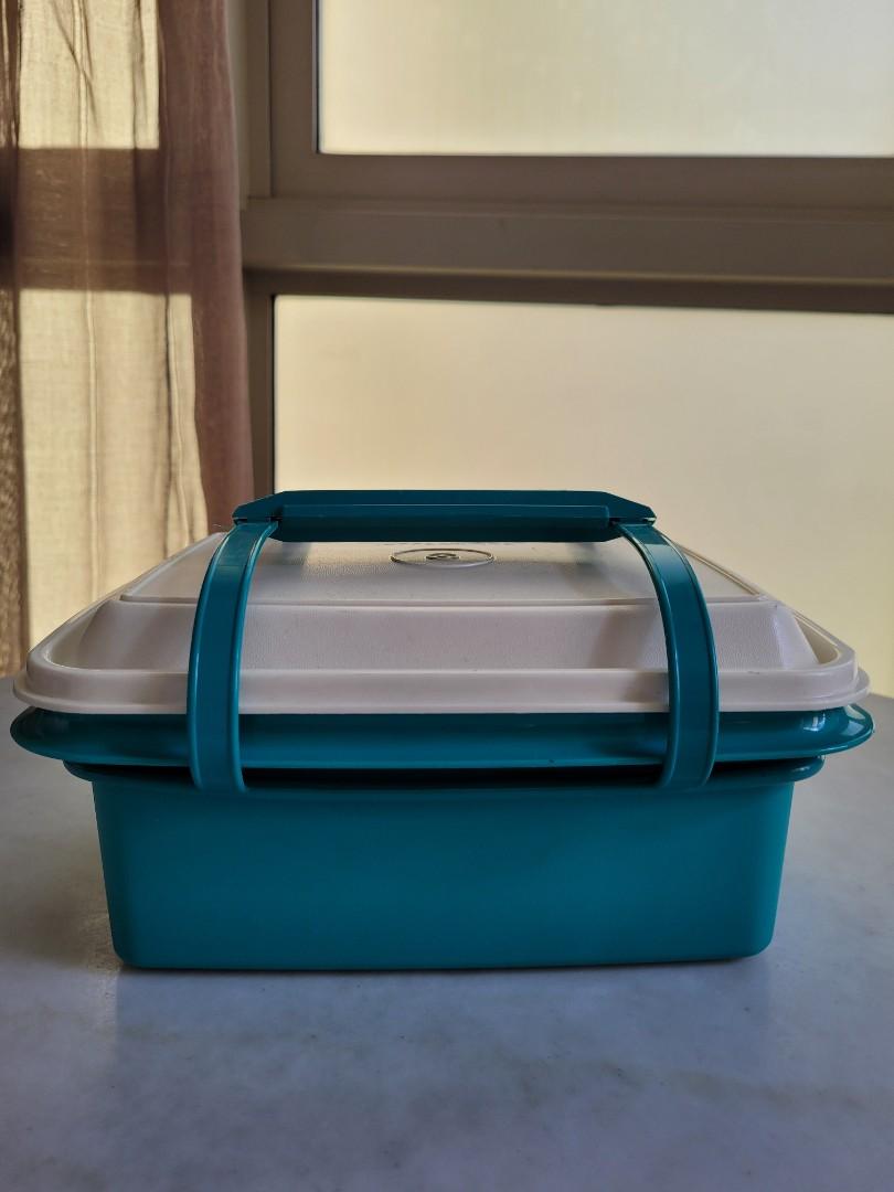 Tupperware carrier container, Furniture & Home Living, Kitchenware ...
