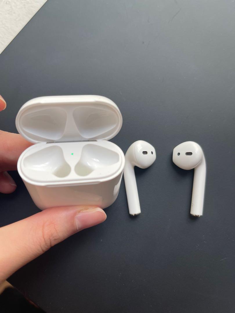 Apple AirPods gen 1, Audio, Earphones on Carousell