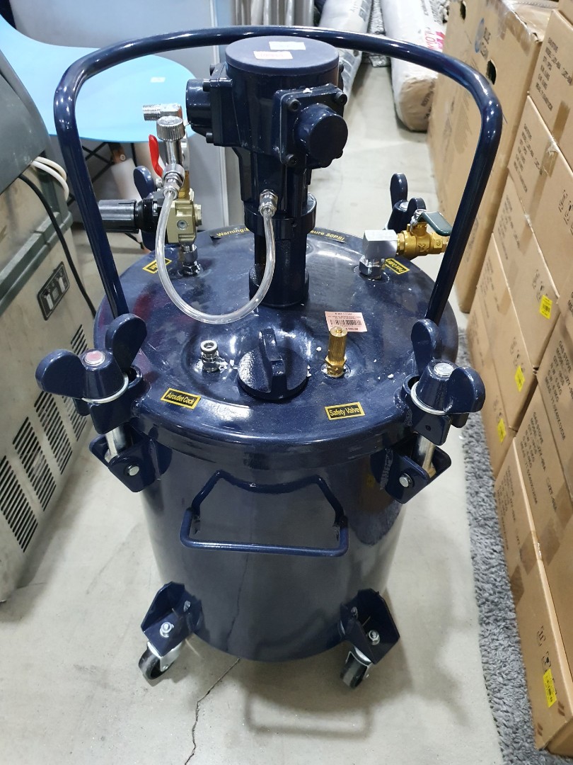 Automatic paint mixer tank, Commercial & Industrial, Construction Tools ...