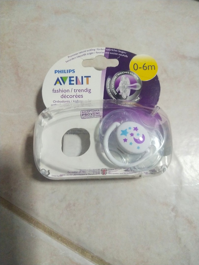 Avent Pacifier, Babies & Kids, Nursing & Feeding, Soothers & Pacifiers ...